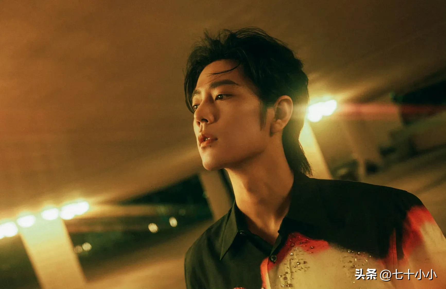 Xiao Zhan went to Hong Kong, and took two makeup and hair shoots until ...