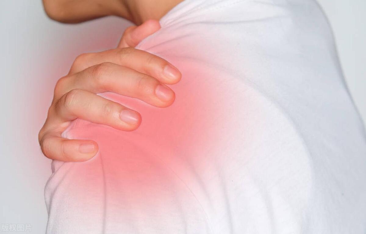 Lung cancer was detected in a man with shoulder pain for half a month ...