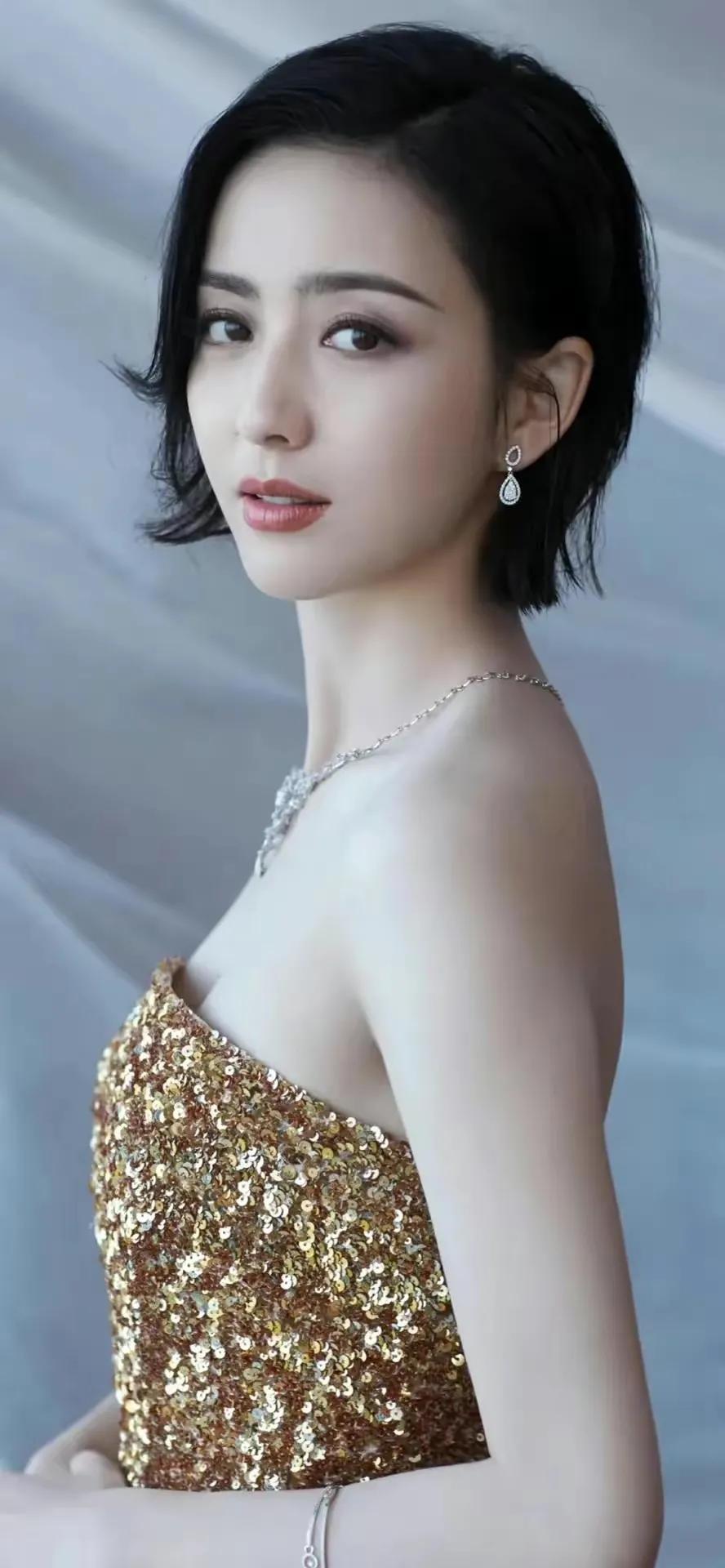 beautiful Tong Liya - iNEWS