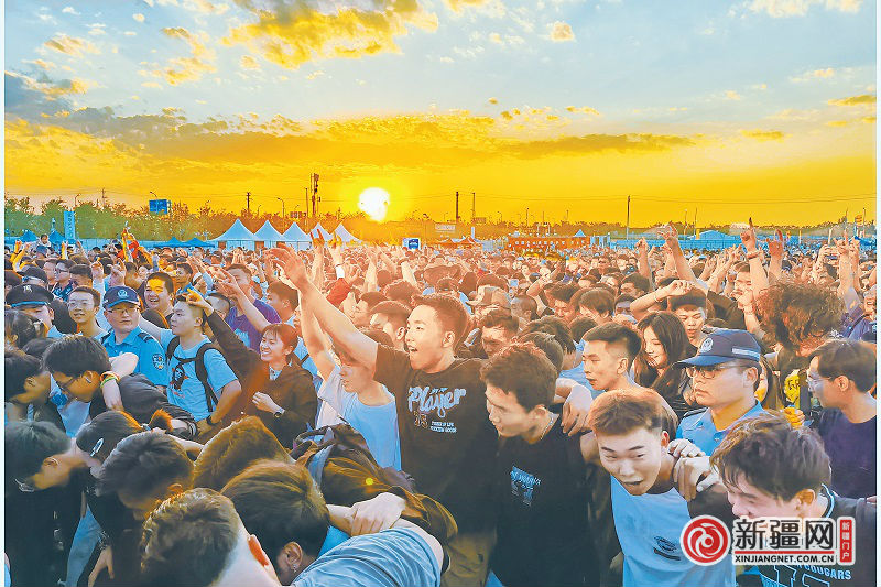 2023 Urumqi Midi Music Festival Shockingly Sings - iMedia