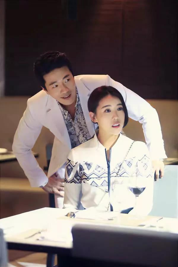 "Love Rival Honeymoon" Love is a reward for self - iNEWS