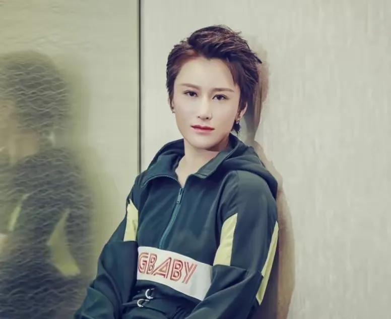 Jiang Luxia: From "Internet Celebrity" to Female Special Warfare Soldier, after 10 years of ...