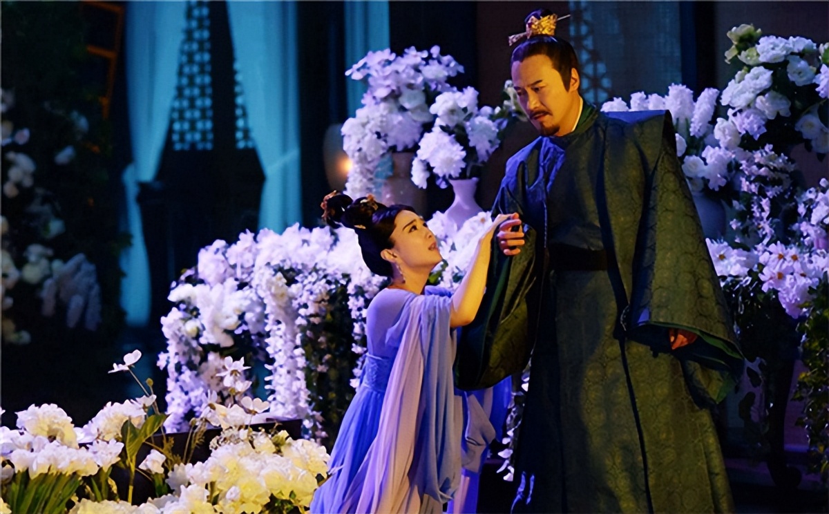 Yang Yuhuan's appearance was restored, and the restored picture hit the ...
