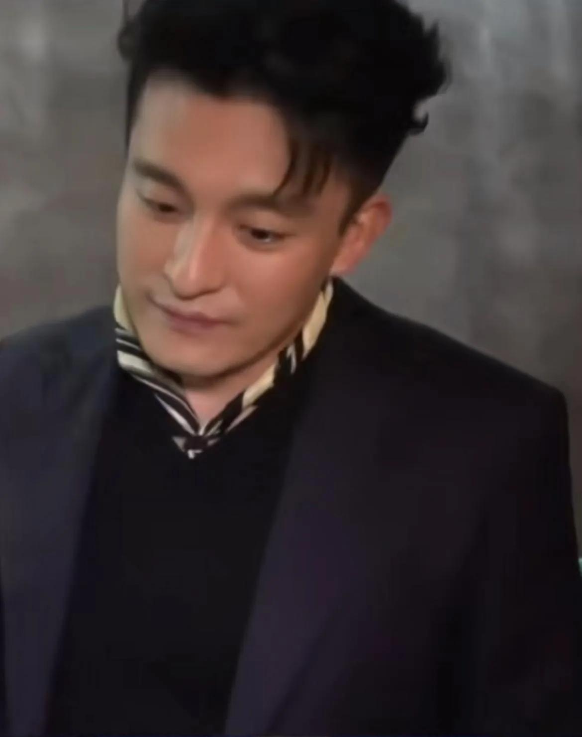 Sun Yizhou looks like he's around 30, and Lei Jiayin looks like he's ...