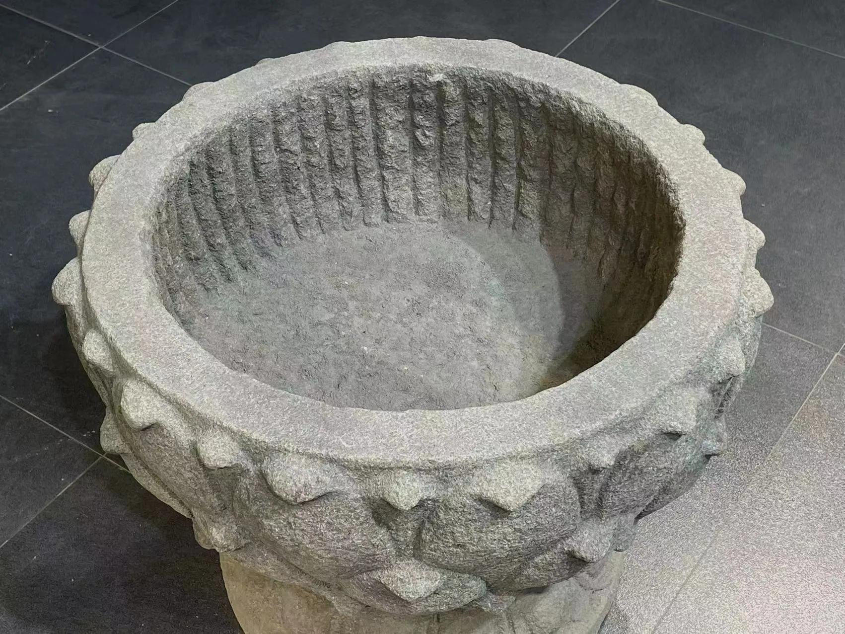 lotus pot - iNEWS