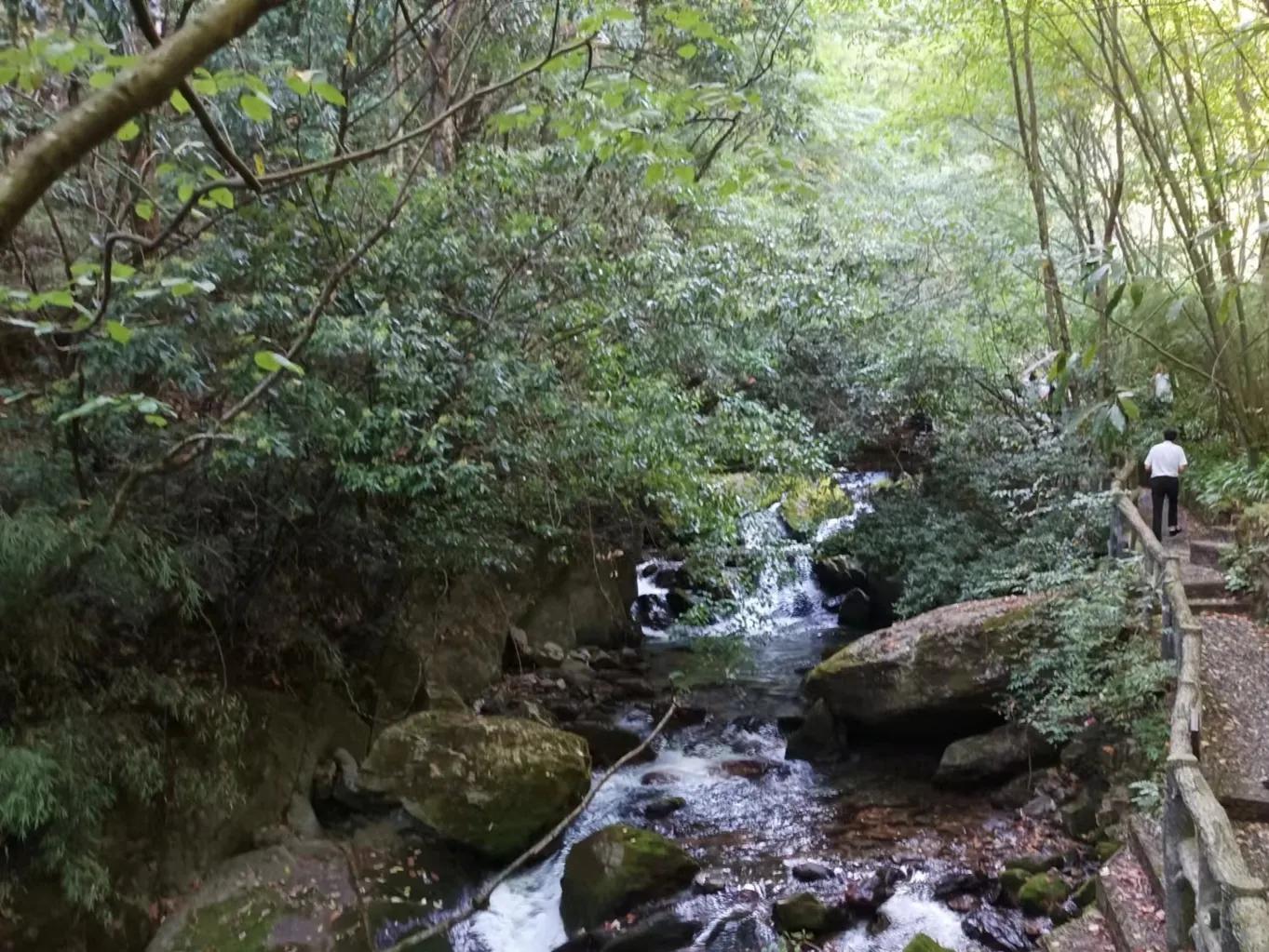 Just look at these three guys and you should know what to think and do ...