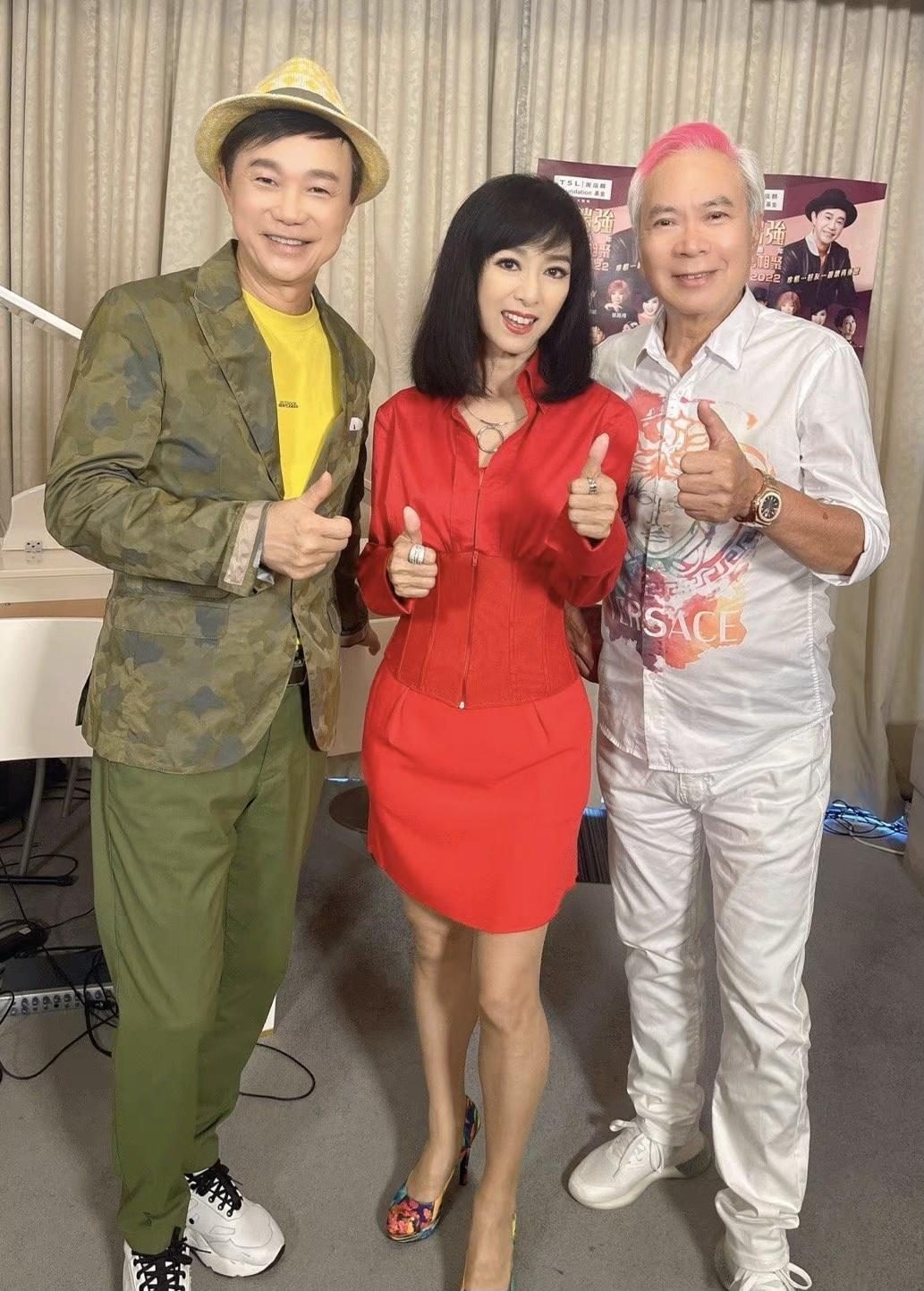 "Mi Xue" is really an immortal goddess. She still wears a red dress at ...