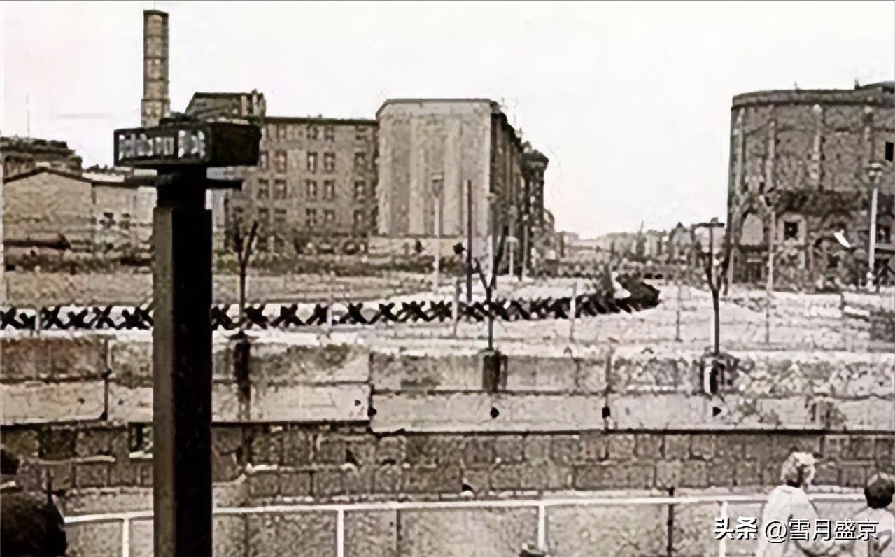 Over the Berlin Wall: East German soldiers quietly opened a line of defense to reunite boy with ...