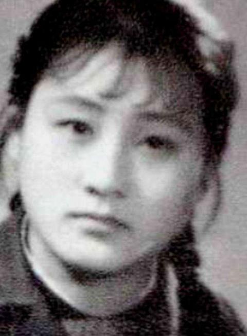 Zhang Kaili is a "top-notch" actress and a former speed skater, and her ...