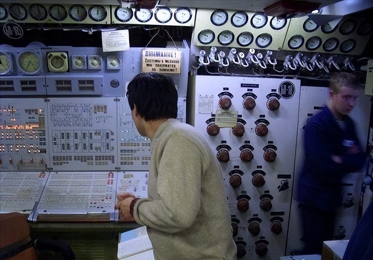 The submarine turned into a land giant: the German U17 submarine was ...