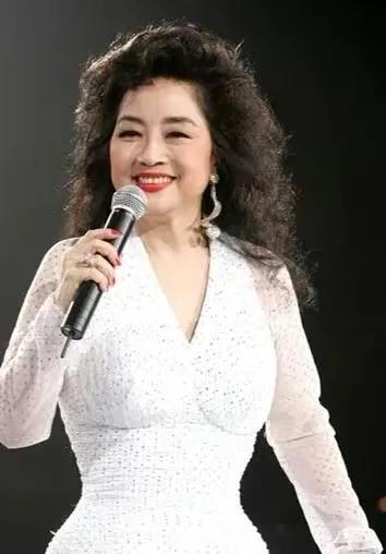 Xu Xiaofeng, some beautiful photos - iNEWS