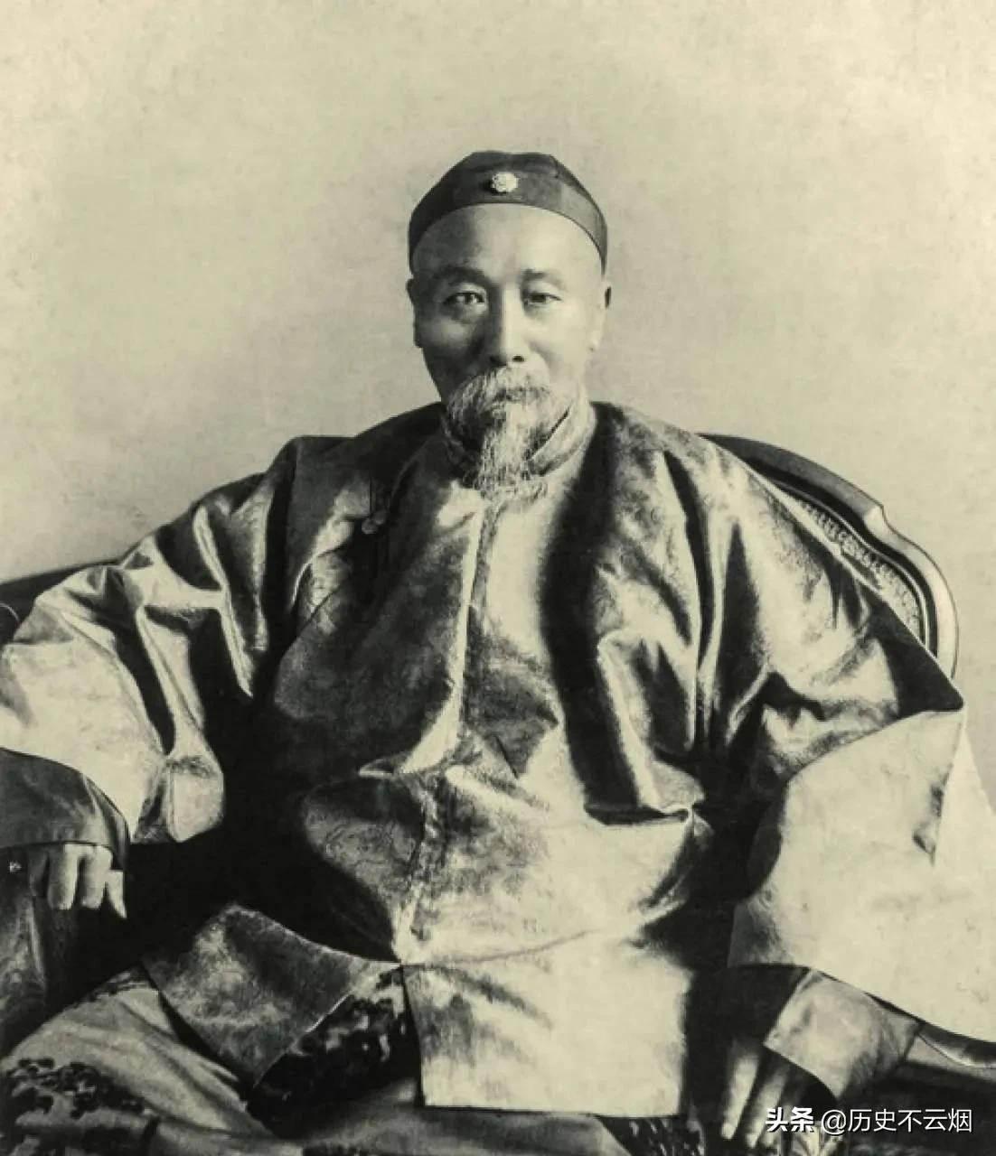 In 1894, an American journalist described the daily life of Li ...