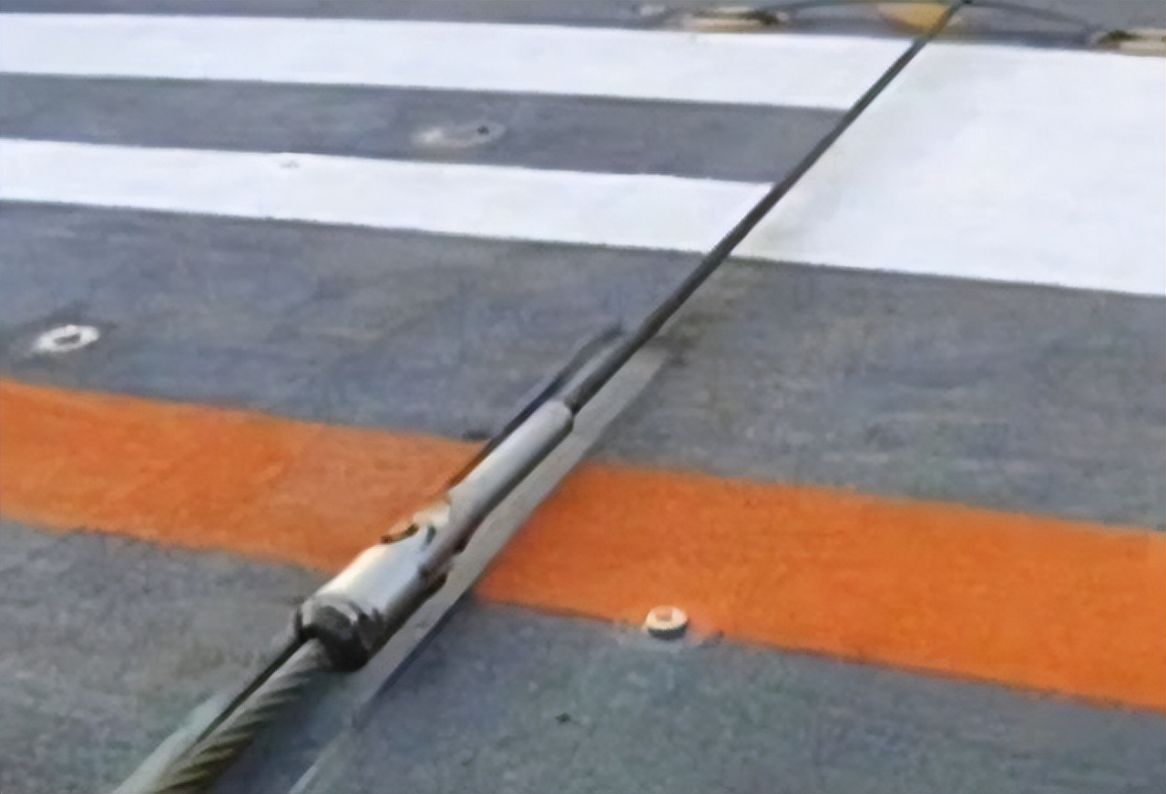 A rope is 10 million, how difficult is it to make an aircraft carrier ...