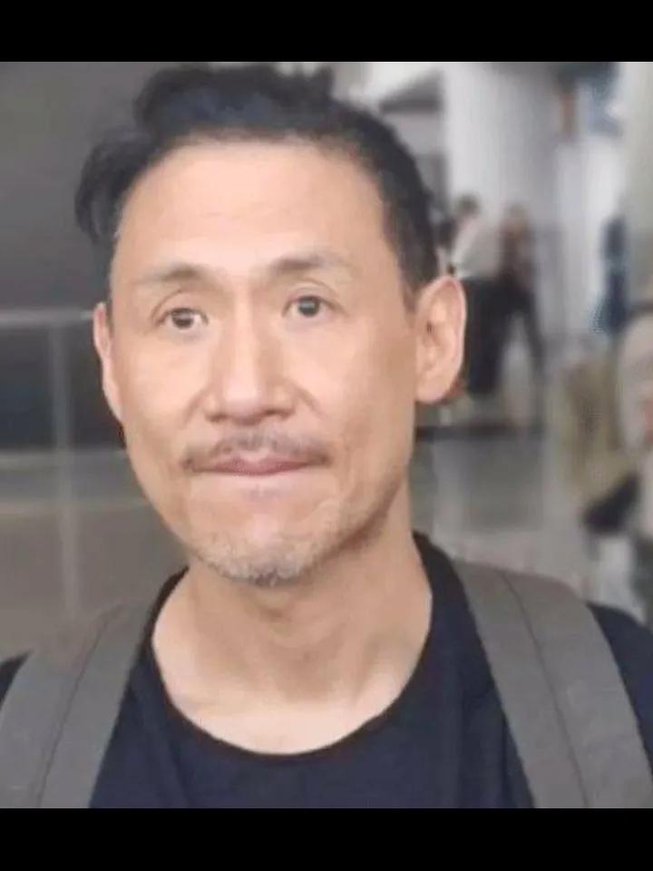 Jacky Cheung, the original singer of "Walk With You Forever", was young ...