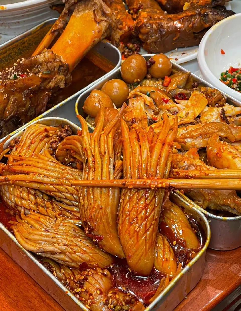 Chongqing Hot Pot Sauce Fragrant Bones - iNEWS