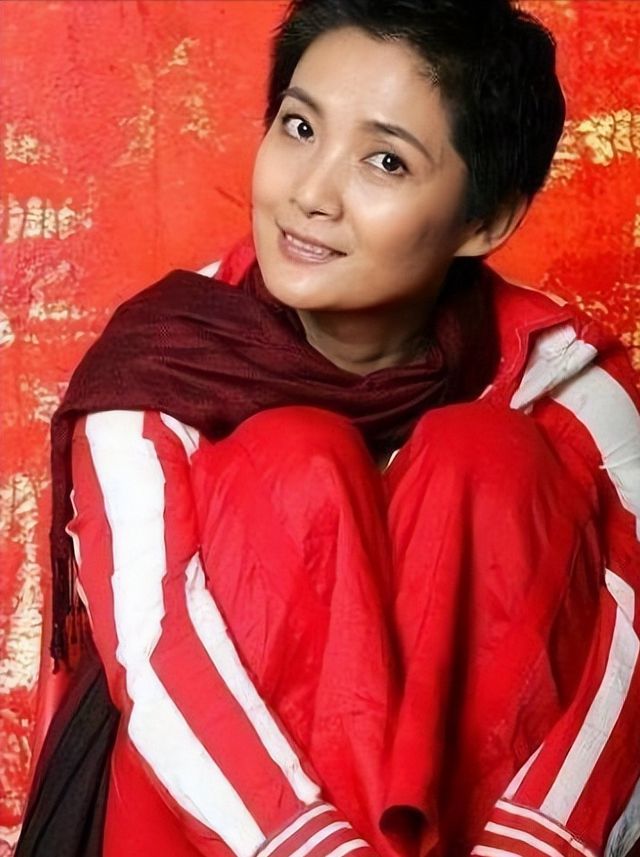 "Yuanfang" Zhang Zijian: First marriage to a beautiful actress, second ...