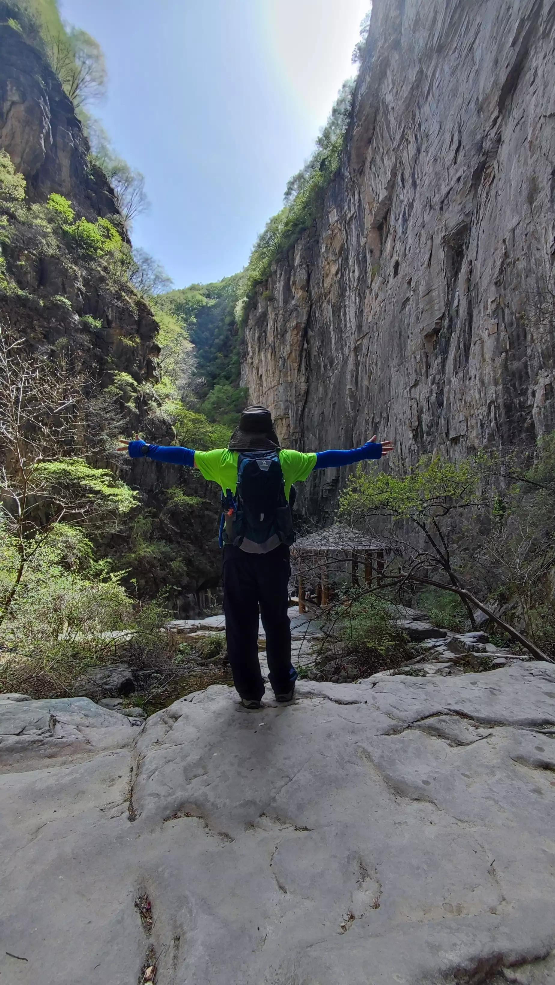 The picturesque and poetic Taihang Mountain Baquan Gorge - iNEWS