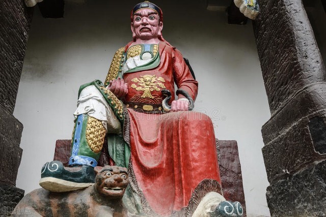 Li Jing originally wanted to compete in the world, but was persuaded by ...