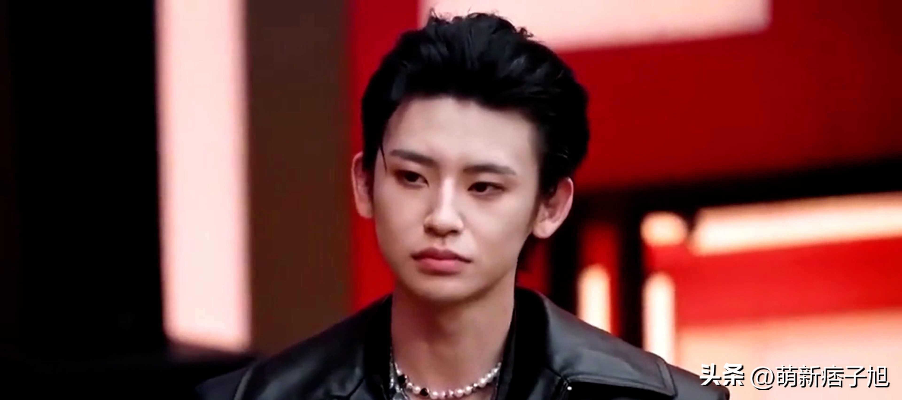 The little ghost Wang Linkai apologized for throwing cigarette butts in ...