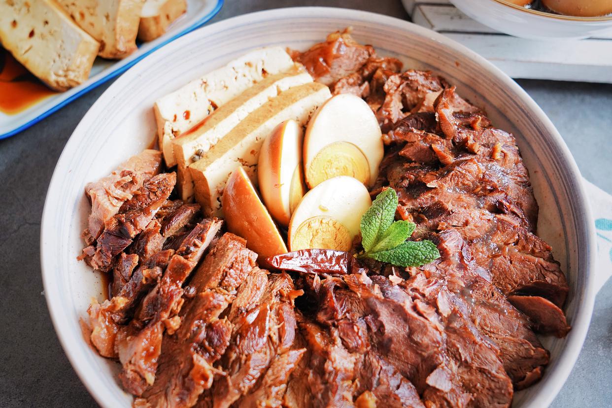 The Chaoshan brine platter is full of sauce flavor, chewy and rich in ...
