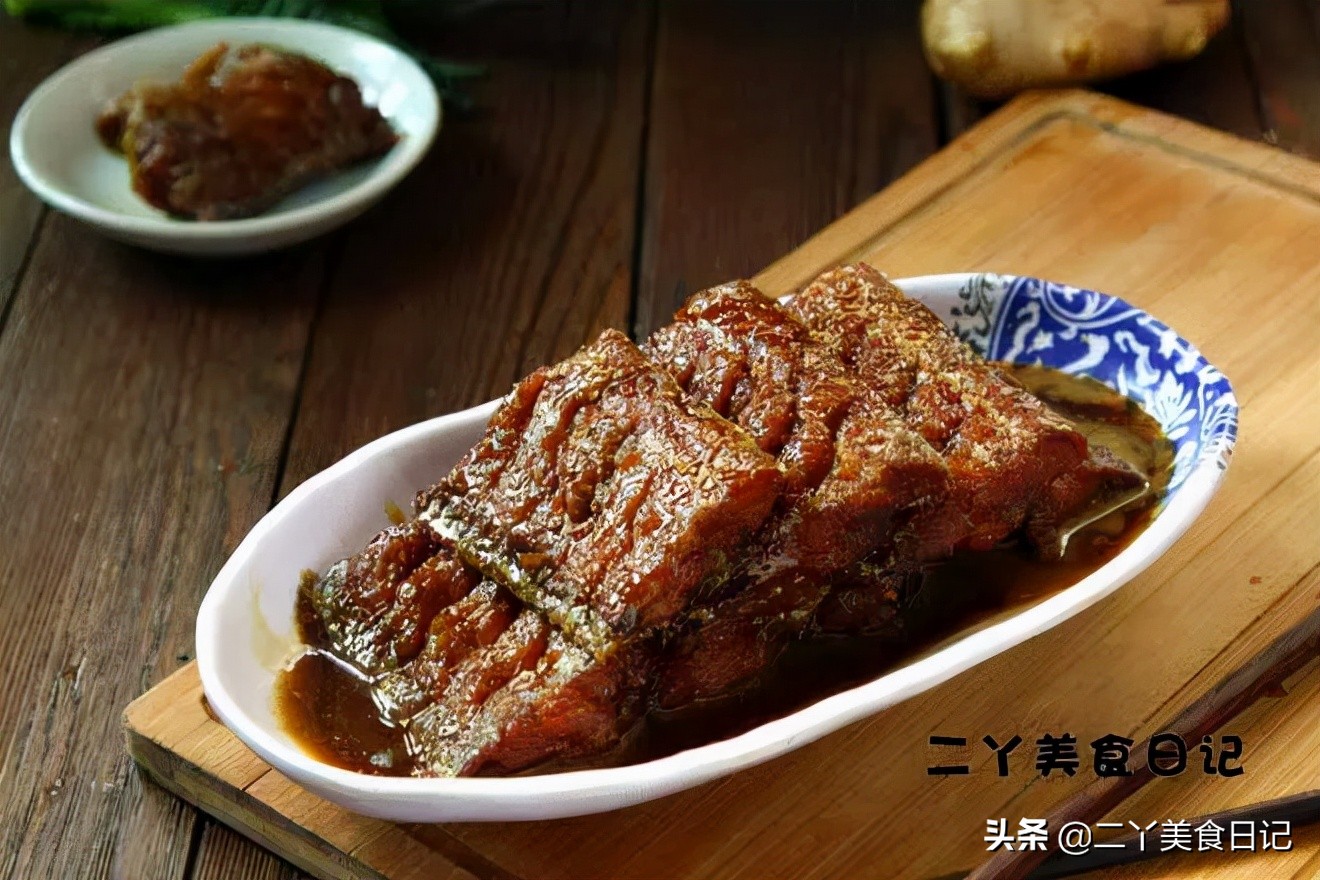 Don't braise the hairtail, pour 1 egg, no need to fry or steam, the ...