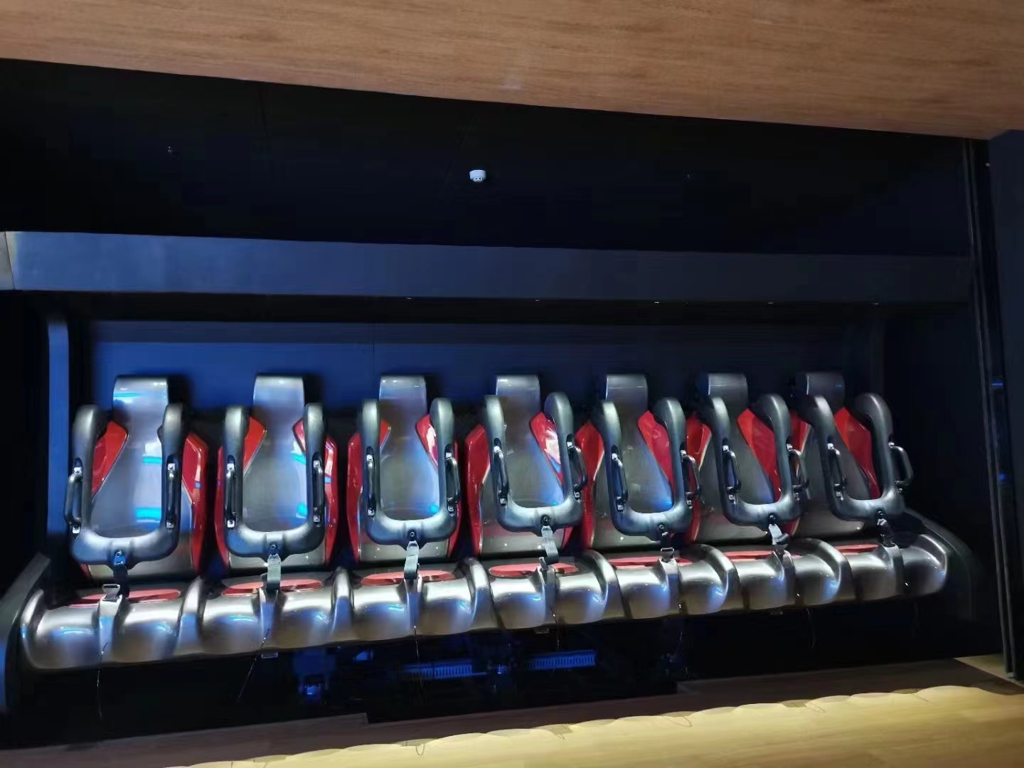 What equipment does the ring-screen orbital theater have? - iMedia