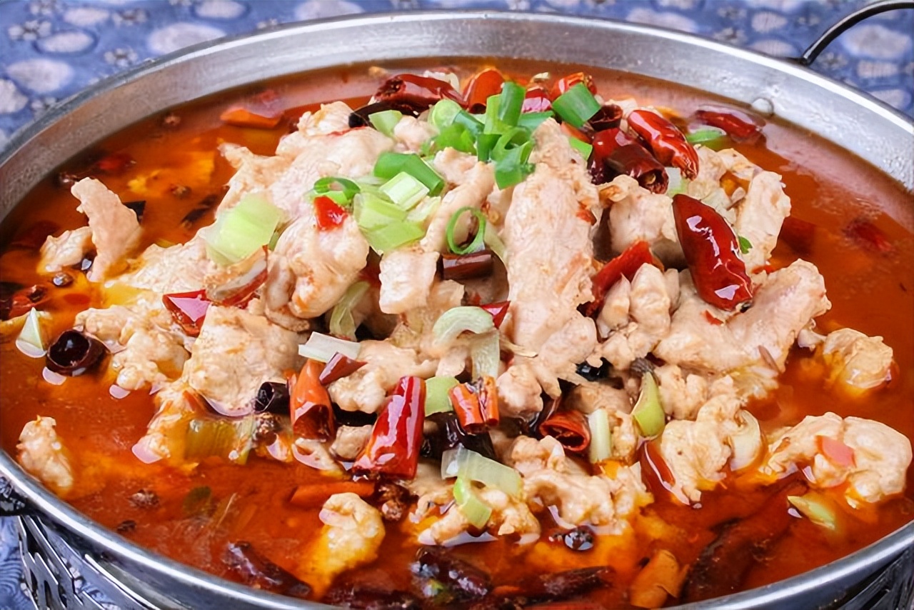 Boiled pork slices turns out to be so simple, just add these 2 more ...