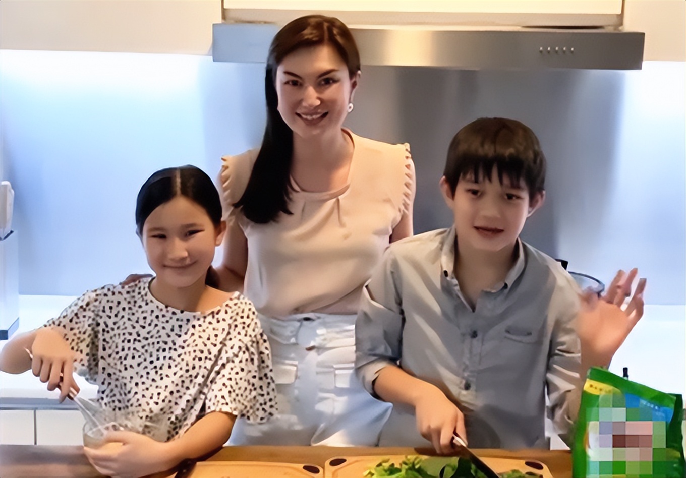 The recent situation of supermodel Danielle was exposed. After the ...