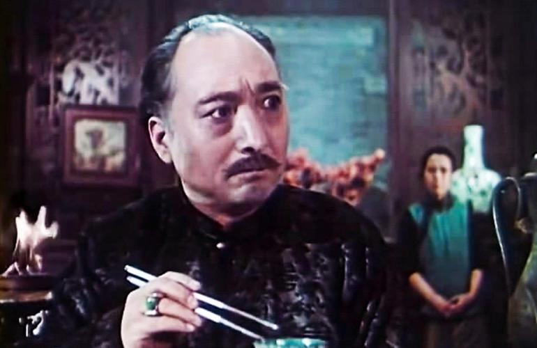 Xie Jin in Chen Qiang's eyes: Xie Jin said to Chen Qiang: Then save ...