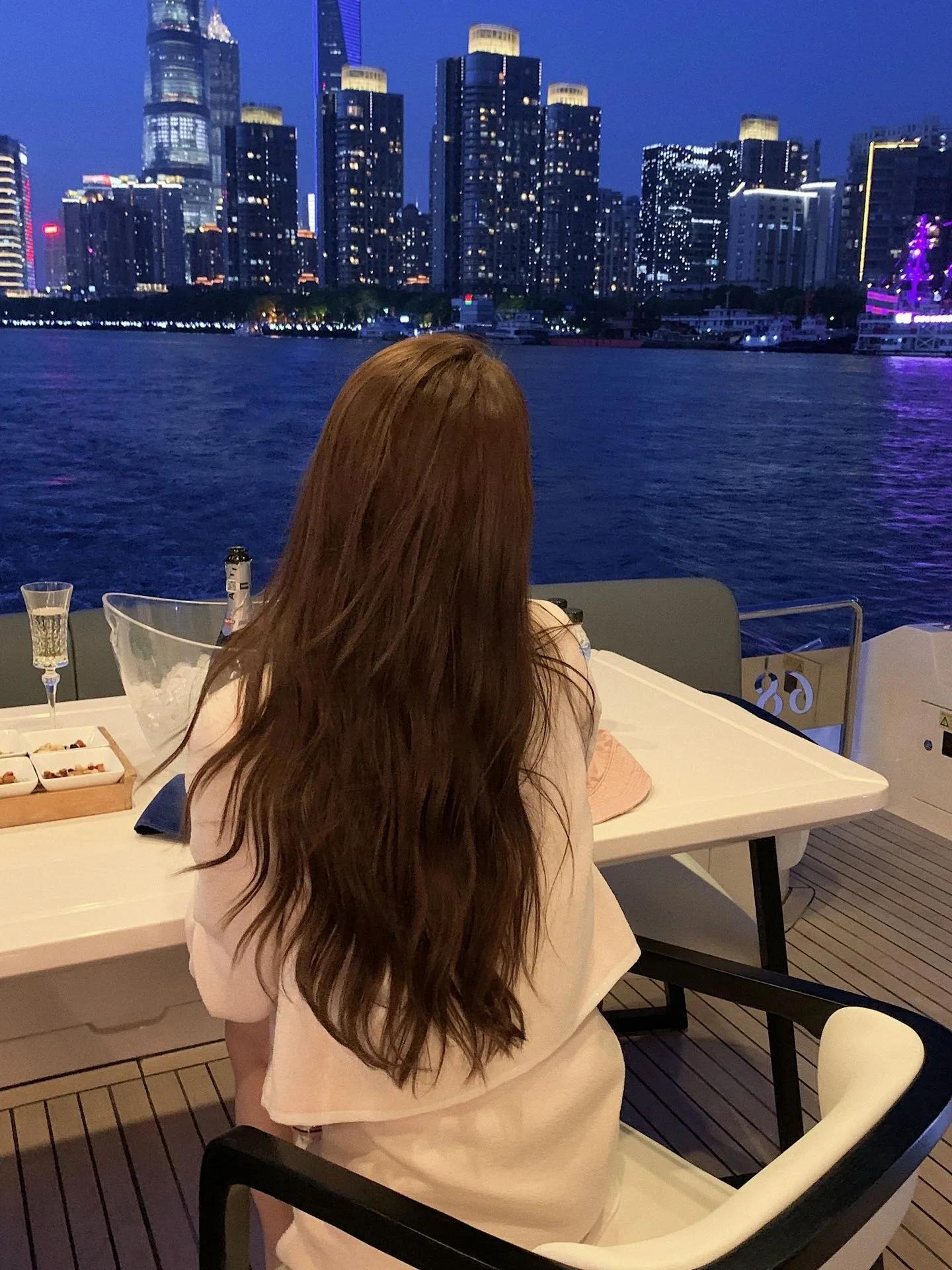 Sun Yining's figure and appearance are not inferior to the first-line ...