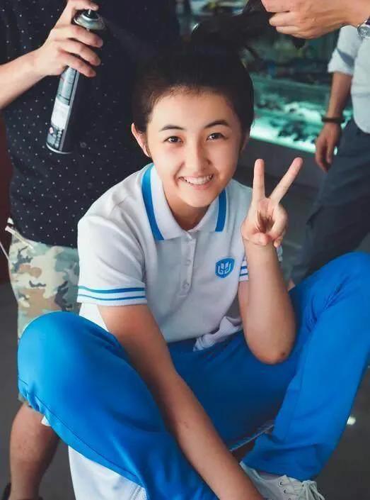 Zhang Zifeng is short and earthy, playing a peerless beauty is not against the harmony, the ...