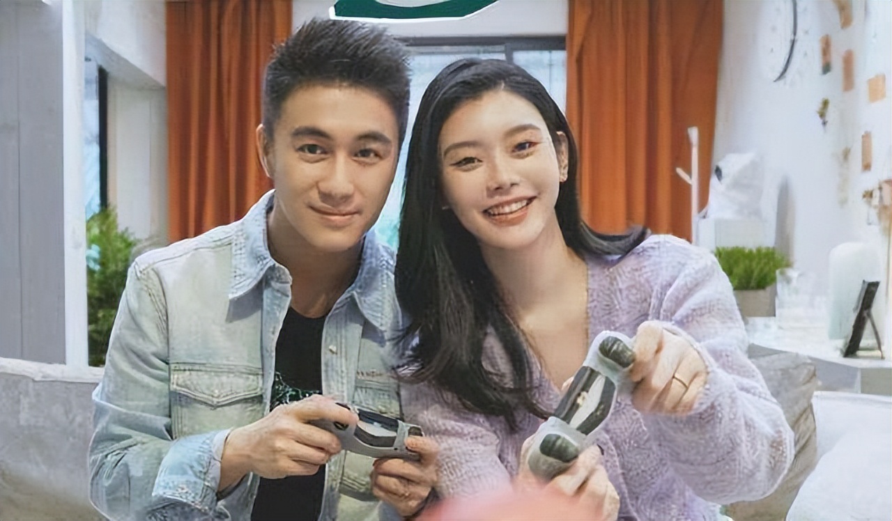 He Xianjun was revealed to like to play with tender models, He Xianjun ...