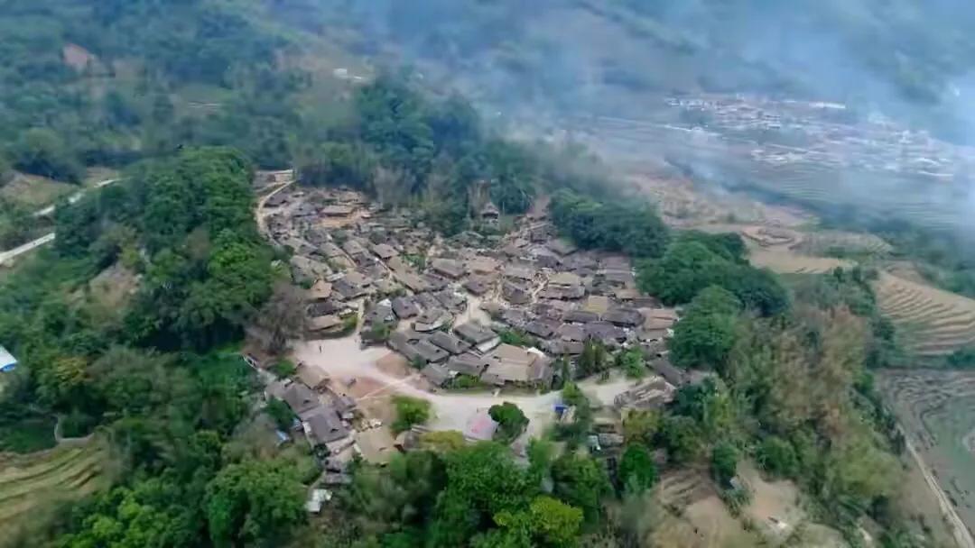 The Wengding Village of the Wa ethnic group in Lincang, Yunnan, one ...