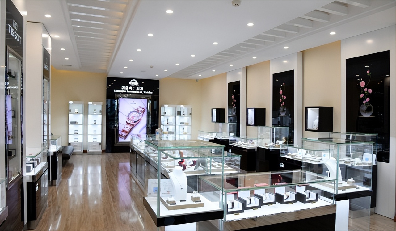 Exploring North Korean luxury shopping malls, North Korean rich people ...