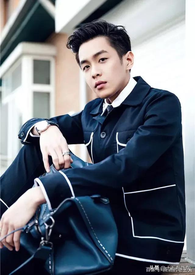 Chinese actor VS Indian actor - iNEWS