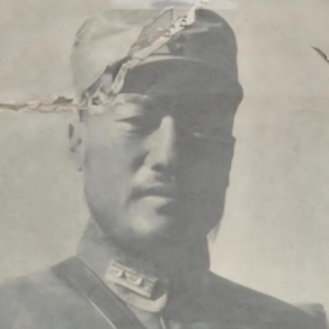 After the capture of Lanzhou, General Peng walked into Ma Bufang's ...