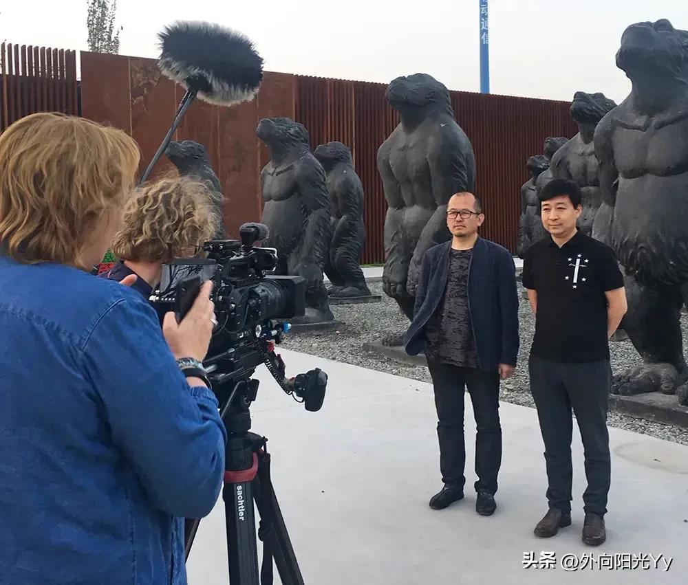 An artist who walked out of Yulin - Liu Ruowang - iNEWS