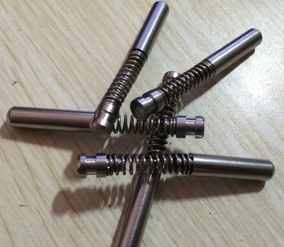 Spring pin system for glass curtain wall beam connection - iNEWS