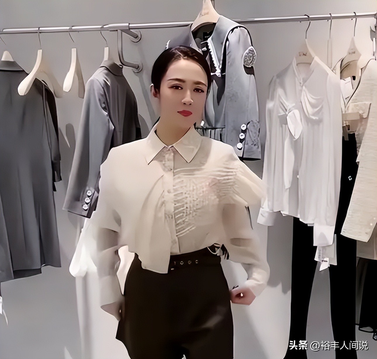 Liu Neng's son Wang Liang will have another wedding! Wen Meiling wore a ...