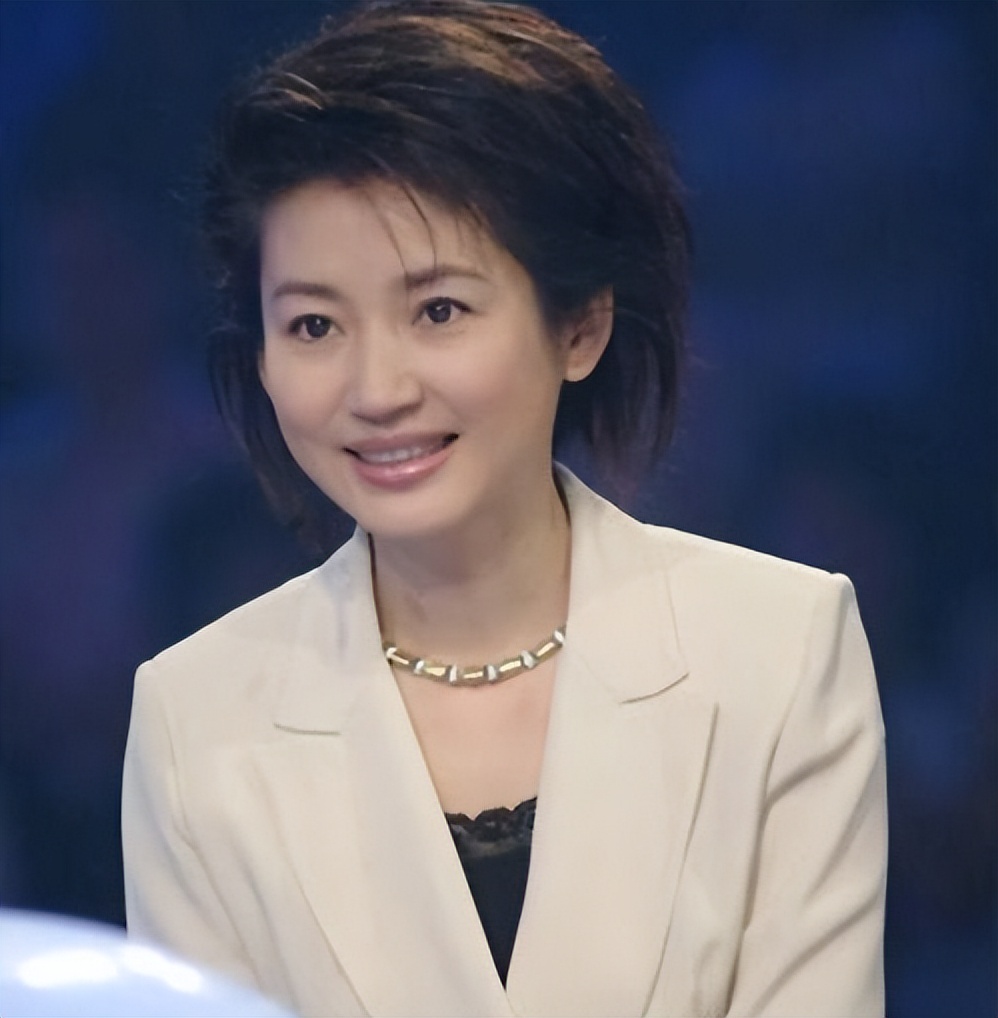 CCTV anchor Wang Xiaoya: Once married, remarried at the age of 41 is ...