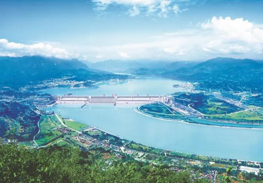 What is the significance of the ten-year fishing ban on the Yangtze ...