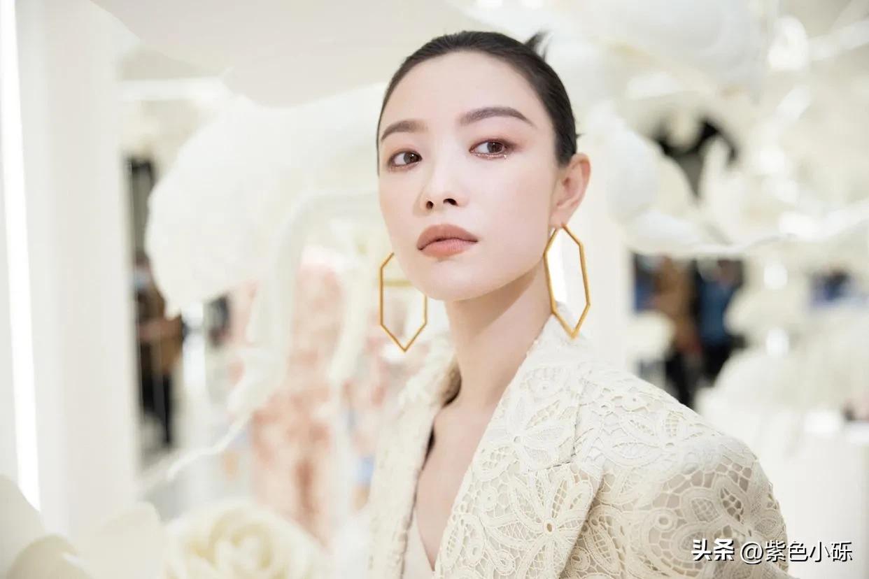 Ni Ni's good figure is really perfect - iNEWS