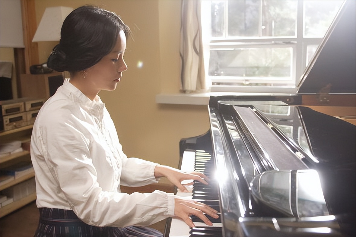 The artistic value of piano music in the movie "For Horowitz" - iNEWS
