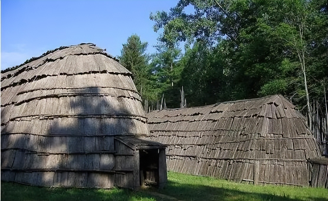 During the Spring and Autumn Period and the Warring States Period, the ...