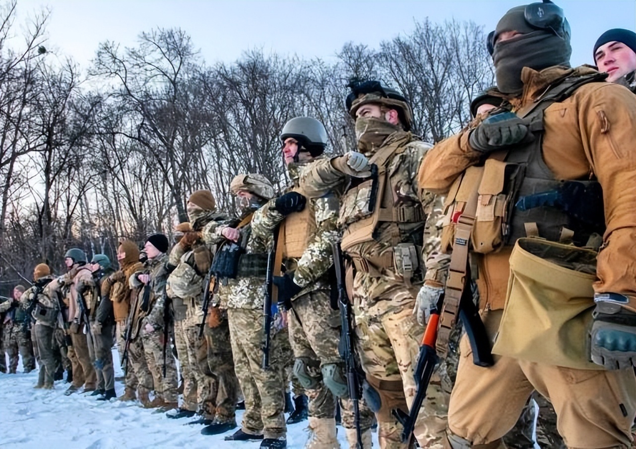 Chechnya sent a big killer, Akhmat appeared in Kharkov, his eyes ...