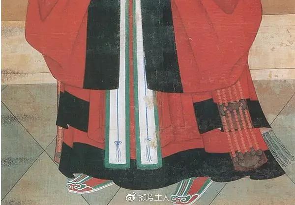 "Reprint" Ming Hanfu - flying fish, bullfighting and python robes - iNEWS