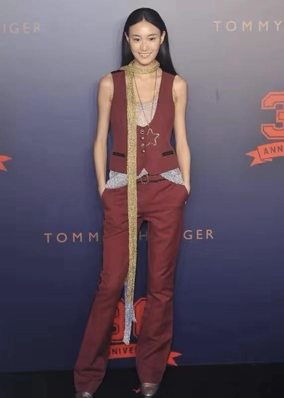 "Second marriage supermodel" Qin Shupei: Huayi bosses take care of ...