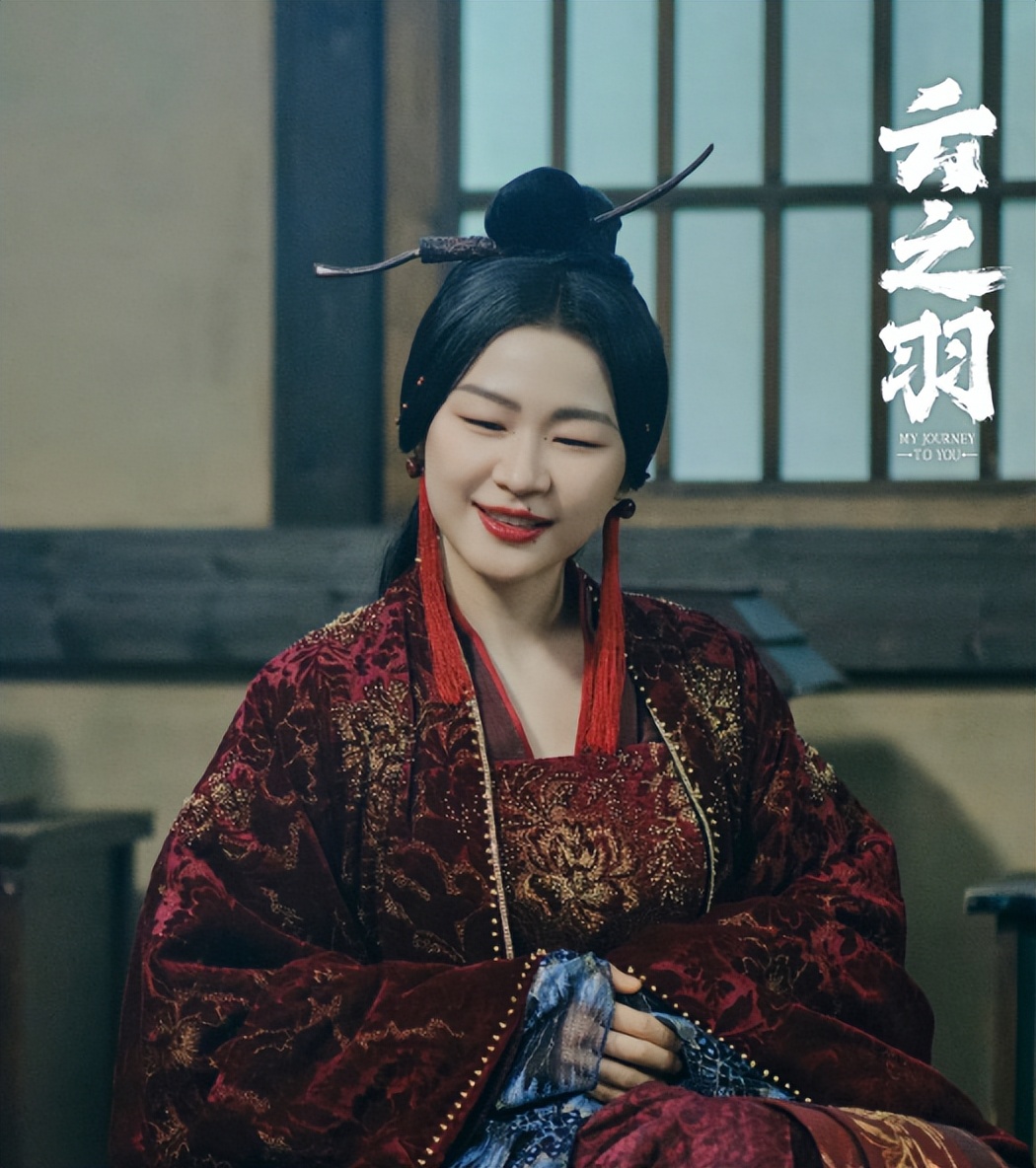 Yun Zhiyu: Gong Ziyu and Yun Weishan kiss beautifully in the pool, and ...