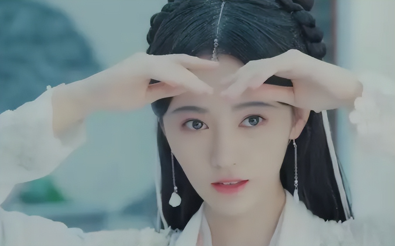 Top 5 "fake" acting skills of stars, false voice, fake face, fake tears ...