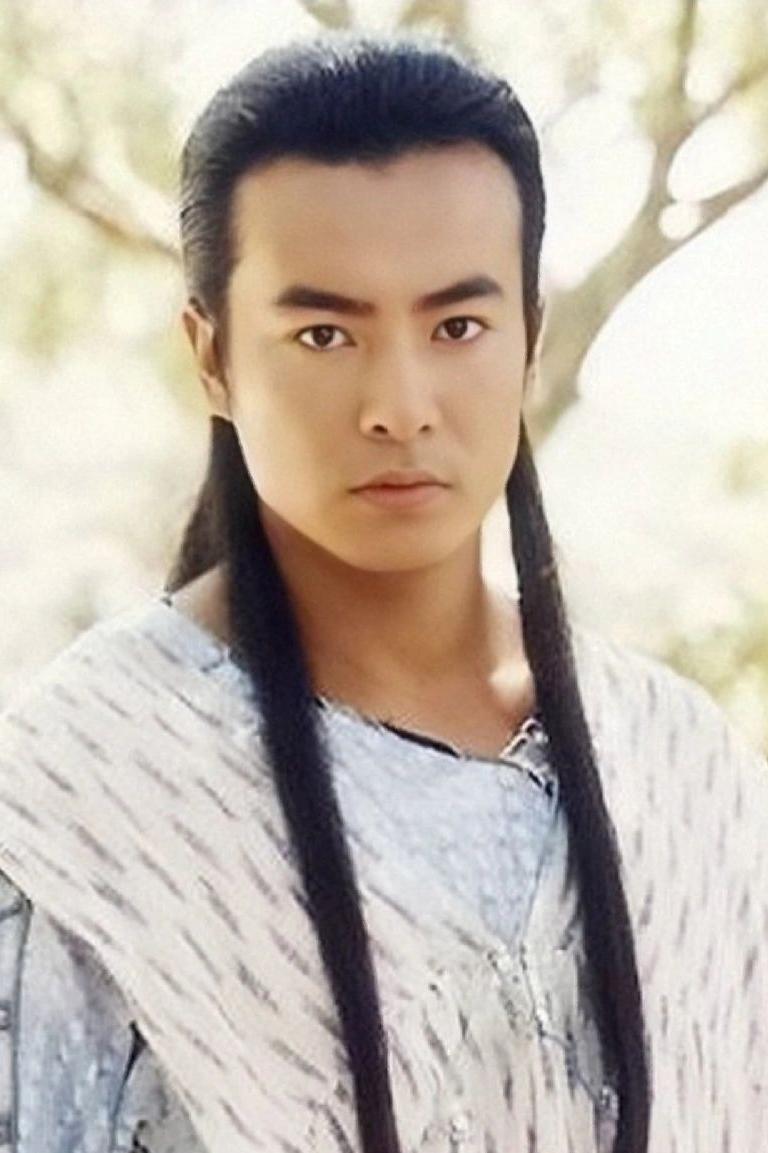 Childhood male god Yu Bo, his debut was the pinnacle, and now he has ...